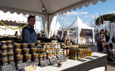 The Covered Market - Sainte-Maxime Tourist Office – Official website